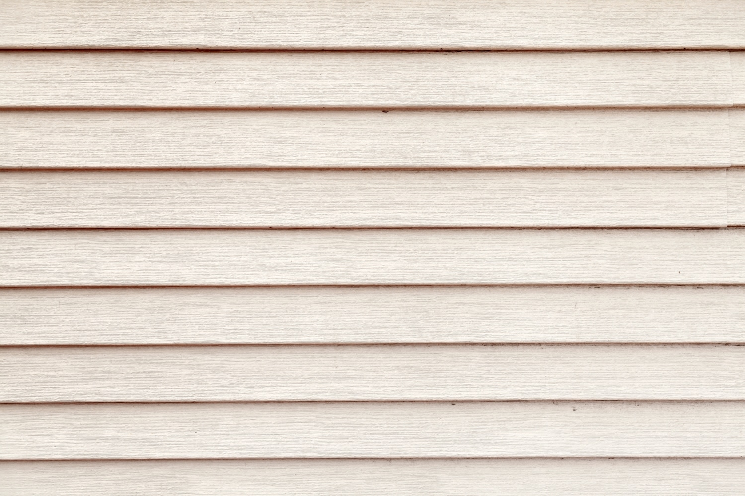 What Is Dutch Lap Siding? Features, Functions & More